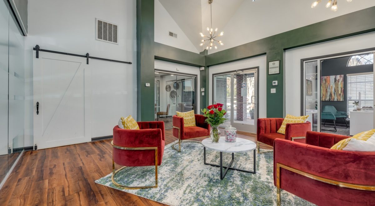 Northwest Raleigh Apartments | The Quinn on Ravenglass